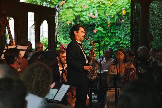 Eddie Barbash Traverses Genres in a Tribute "For Murray and Lillian"